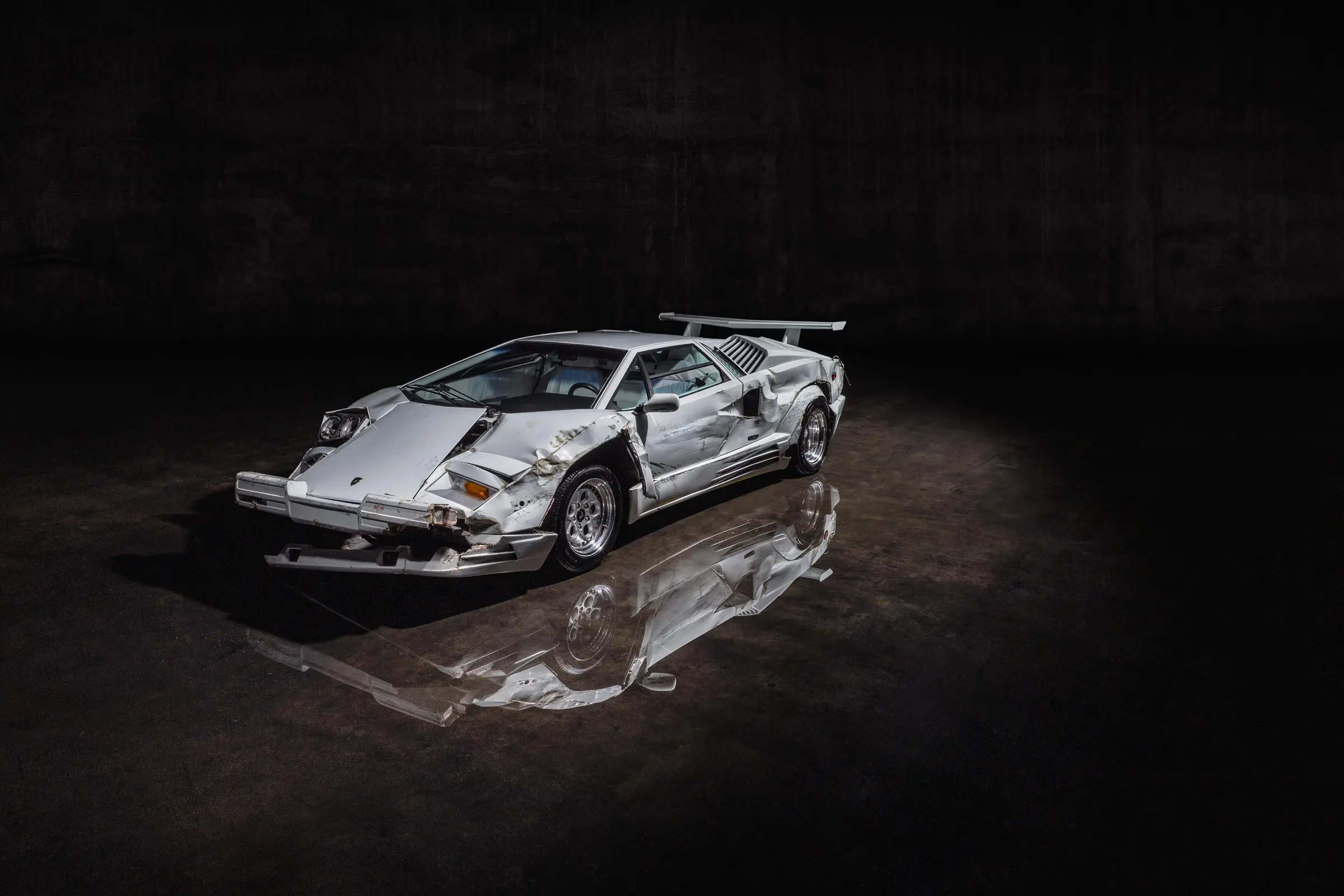 De gecrashte Lamborghini van Jordan Belfort kan binnenkort van jou zijn ...